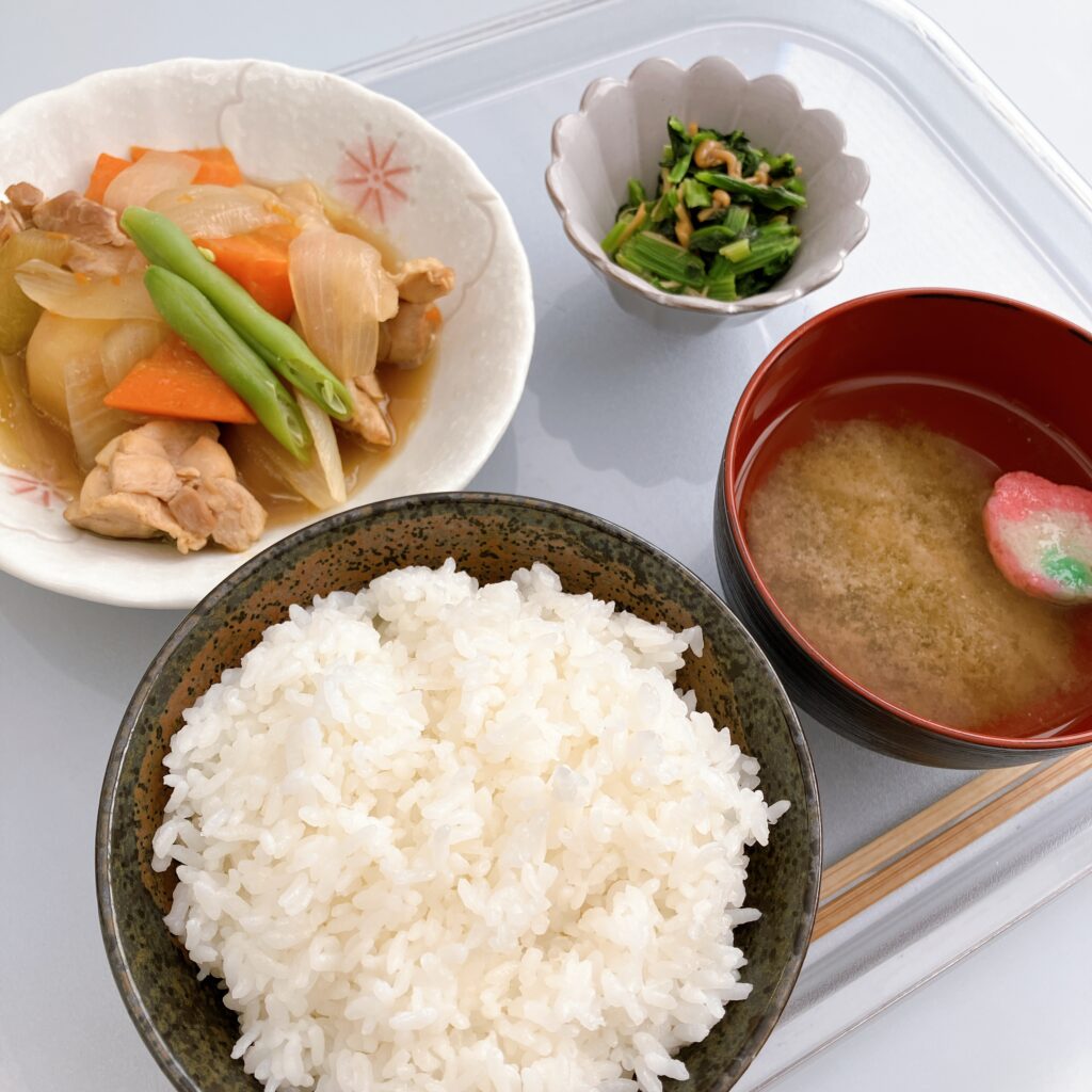 ライフマネジメント | アイラボ 10月昼食紹介